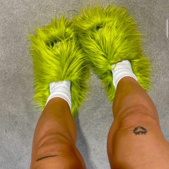 Dolls Kill | Shoes | Fuzzy Slides | Poshmark